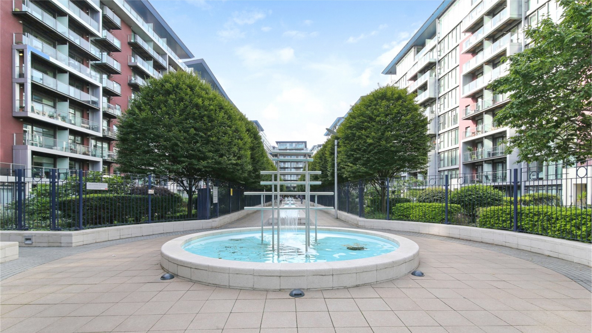 Chelsea Bridge Wharf is a waterfront development of apartments and ...