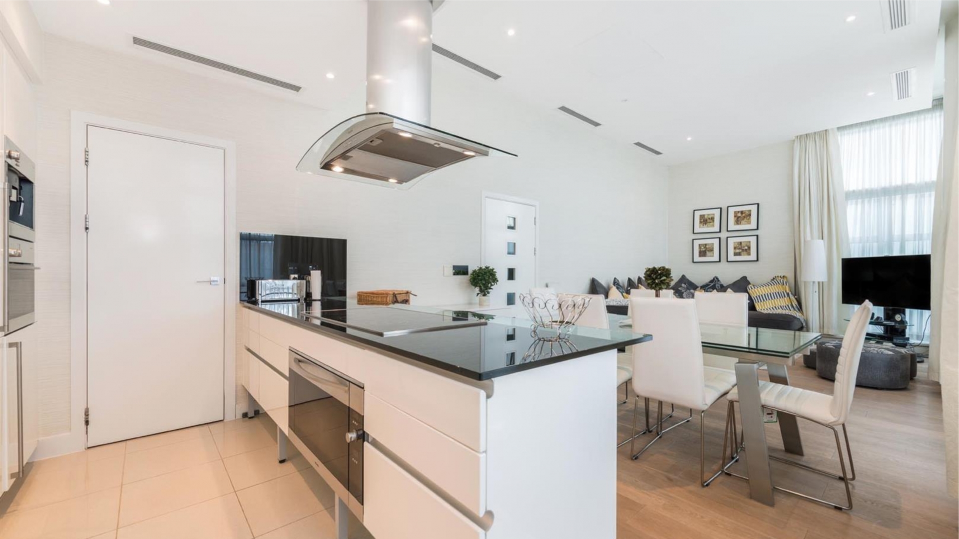 Chelsea Bridge Wharf is a waterfront development of apartments and ...